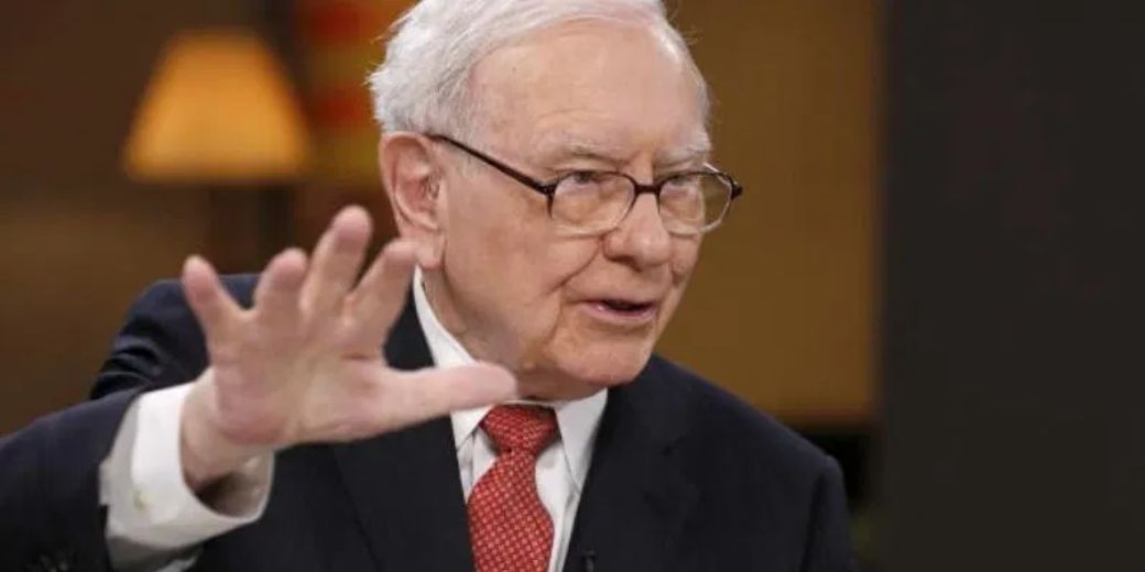 Warren Buffett's sharp criticism of US government on financial crisis ...